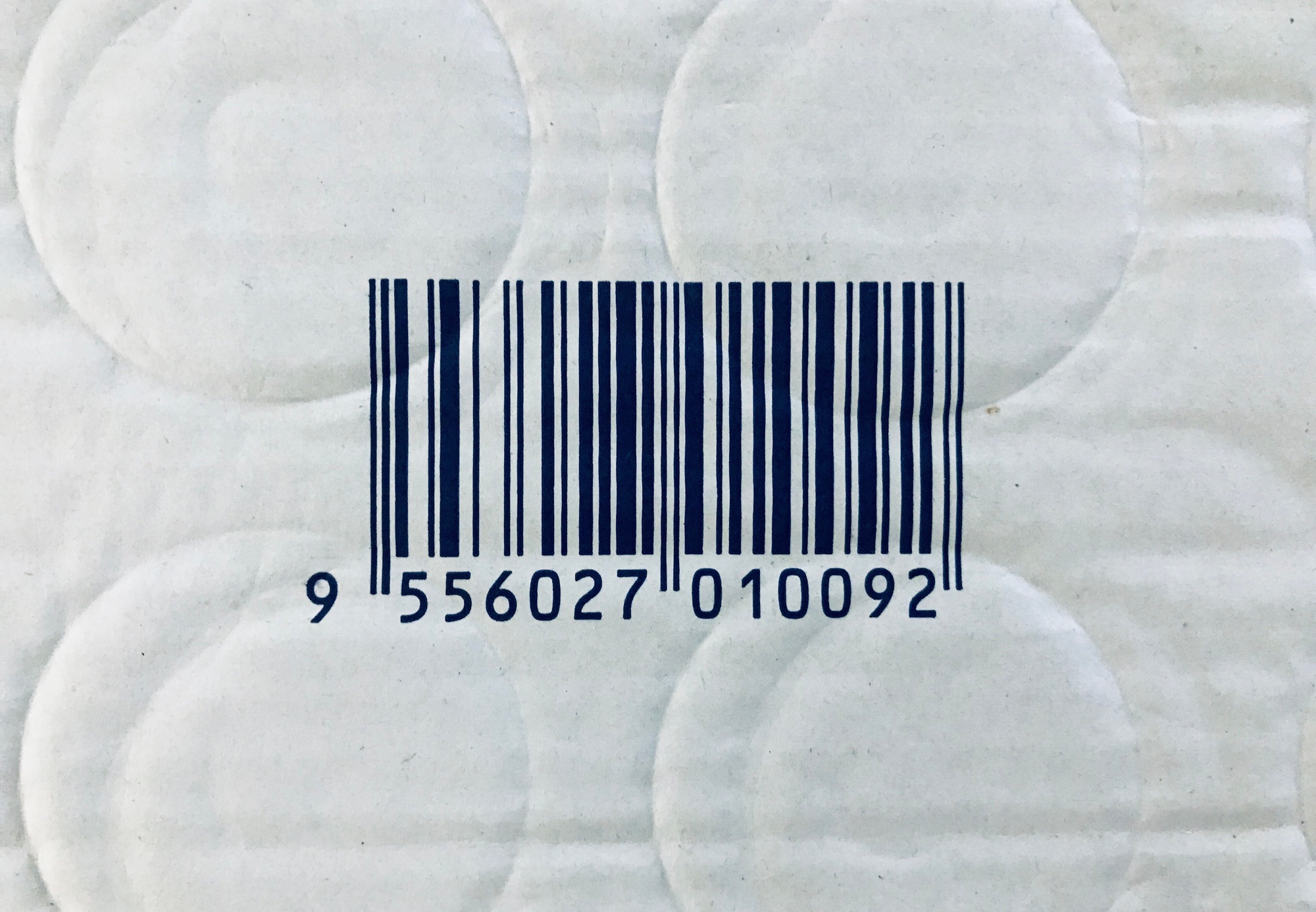 RFID vs Barcode: Understanding the Key Differences and Uses